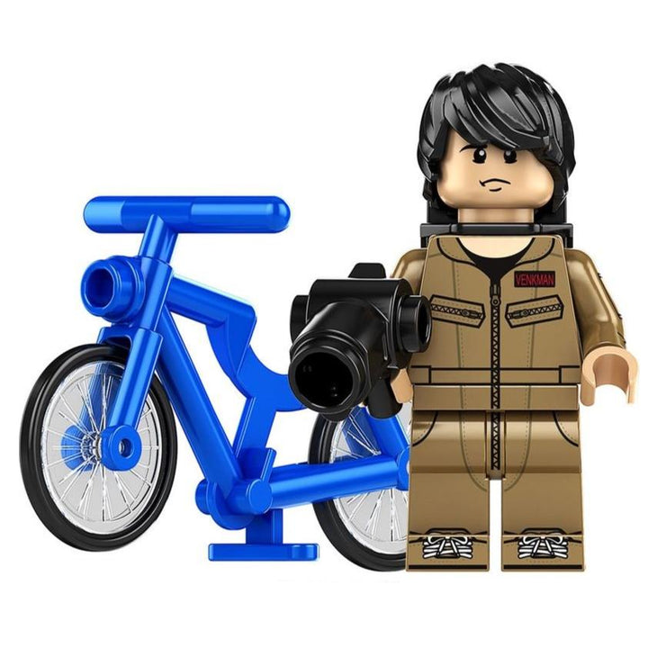 Minifigure Bricks - Home to hundreds of Minifigures