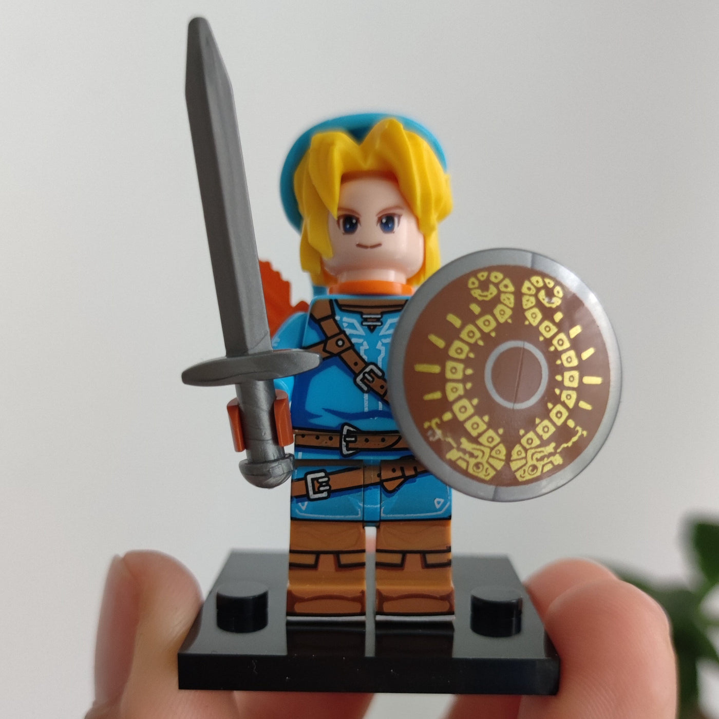 Link The Legend of Zelda Custom Minifigure – Minifigure Bricks