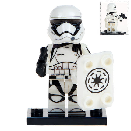 First Order Stormtrooper with Shield Star Wars Minifigure – Minifigure ...